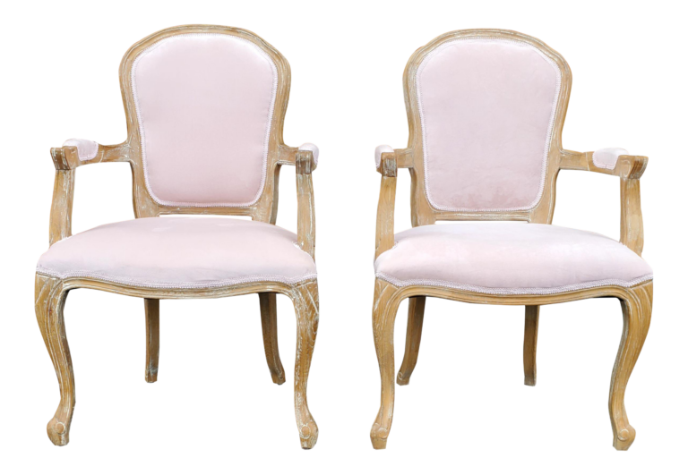 Seating | Uniquely Chic Vintage